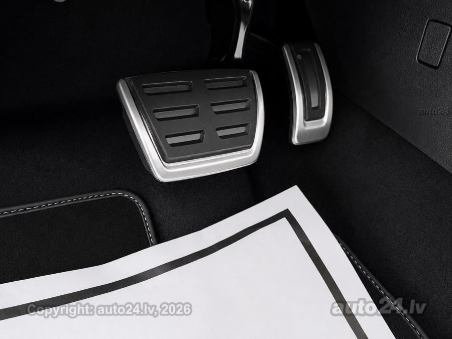 Grey Skoda SuperB 2023 in Parnu, with an engine capacity of 2.00 L and mileage of 110 thousand km for 29990 €, photo 29 on AUTOMOTO.COM.LV