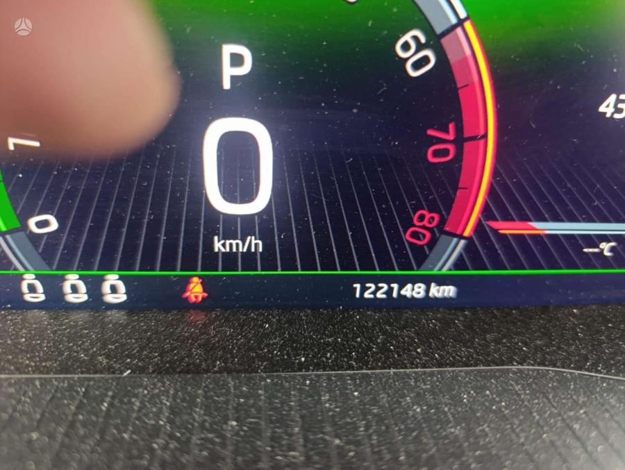 Grey Skoda SuperB 2023 in Vilnius, with an engine capacity of 1.50 L and mileage of 122 thousand km for 21175 €, photo 9 on AUTOMOTO.COM.LV