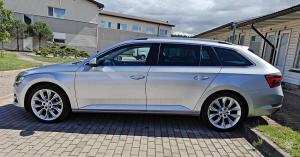Pelēks Skoda SuperB 2023 Viļņa, ar dzinēja tilpumu 1.97 L un nobraukumu 167 tūkst. km par 21900 €, foto 5 vietnē AUTOMOTO.COM.LV