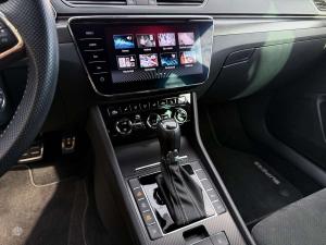 Pelēks Skoda SuperB 2023 Prienai, ar dzinēja tilpumu 1.50 L un nobraukumu 57 tūkst. km par 24200 €, foto 25 vietnē AUTOMOTO.COM.LV