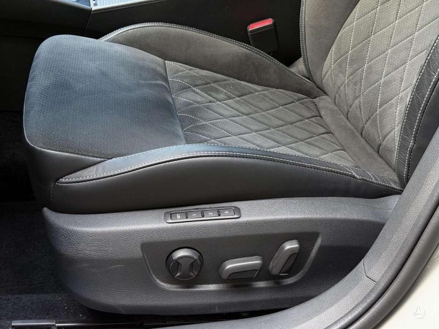 Pelēks Skoda SuperB 2023 Prienai, ar dzinēja tilpumu 1.50 L un nobraukumu 57 tūkst. km par 24200 €, foto 43 vietnē AUTOMOTO.COM.LV