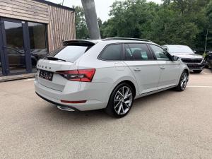 Grey Skoda SuperB 2023 in Vilnius, with an engine capacity of 1.97 L and mileage of 191 thousand km for 20900 €, photo 5 on AUTOMOTO.COM.LV