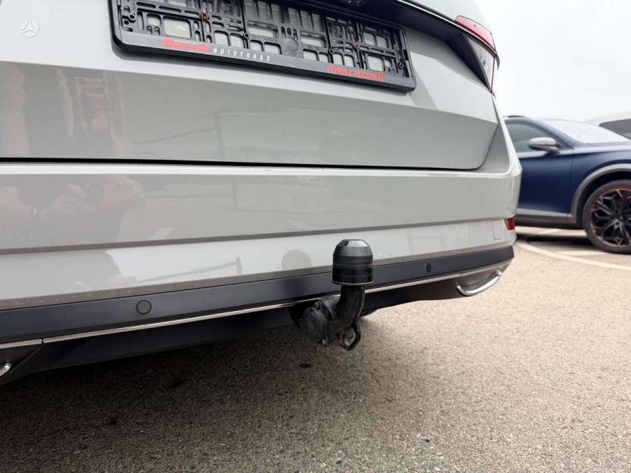 Grey Skoda SuperB 2023 in Vilnius, with an engine capacity of 1.97 L and mileage of 191 thousand km for 20900 €, photo 8 on AUTOMOTO.COM.LV