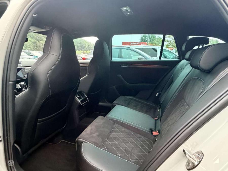 Grey Skoda SuperB 2023 in Vilnius, with an engine capacity of 1.97 L and mileage of 191 thousand km for 20900 €, photo 13 on AUTOMOTO.COM.LV