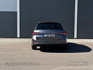 Pelēks Skoda SuperB 2023 Tallina, ar dzinēja tilpumu 2.00 L un nobraukumu 180 tūkst. km par 19900 €, foto 8 vietnē AUTOMOTO.COM.LV