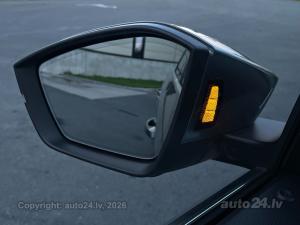 Pelēks Skoda SuperB 2023 Tallina, ar dzinēja tilpumu 2.00 L un nobraukumu 180 tūkst. km par 19900 €, foto 16 vietnē AUTOMOTO.COM.LV