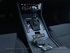Pelēks Skoda SuperB 2023 Tallina, ar dzinēja tilpumu 2.00 L un nobraukumu 180 tūkst. km par 19900 €, foto 19 vietnē AUTOMOTO.COM.LV