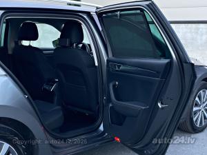 Pelēks Skoda SuperB 2023 Tallina, ar dzinēja tilpumu 2.00 L un nobraukumu 180 tūkst. km par 19900 €, foto 25 vietnē AUTOMOTO.COM.LV