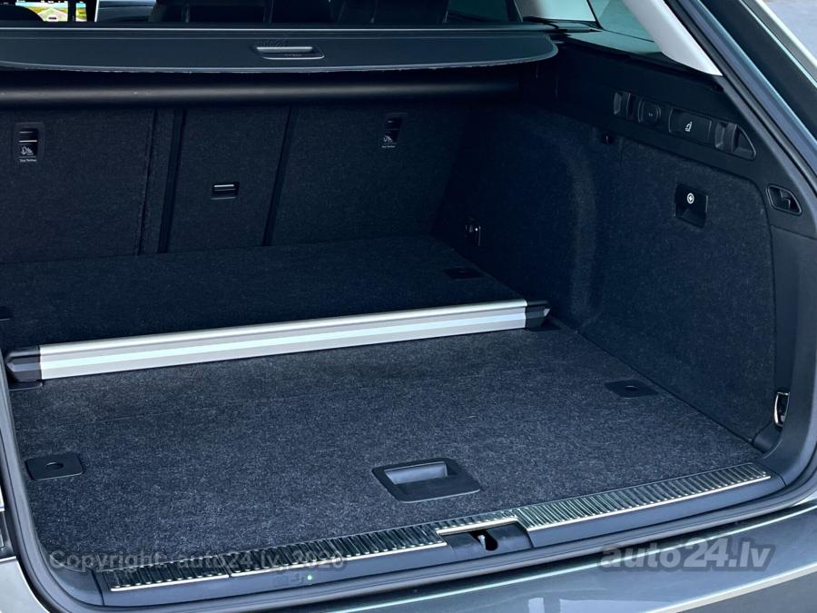 Pelēks Skoda SuperB 2023 Tallina, ar dzinēja tilpumu 2.00 L un nobraukumu 180 tūkst. km par 19900 €, foto 26 vietnē AUTOMOTO.COM.LV
