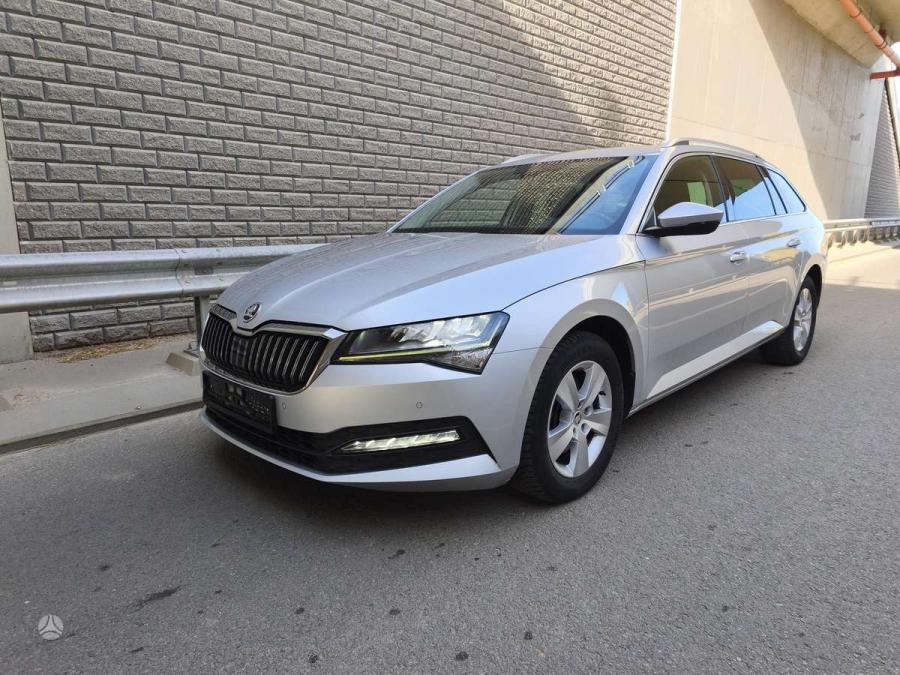 Grey Skoda SuperB 2023 in Kalvarija, with an engine capacity of 1.50 L and mileage of 127 thousand km for 18138 €, photo 1 on AUTOMOTO.COM.LV