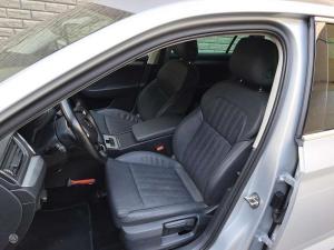 Grey Skoda SuperB 2023 in Kalvarija, with an engine capacity of 1.50 L and mileage of 127 thousand km for 18138 €, photo 13 on AUTOMOTO.COM.LV