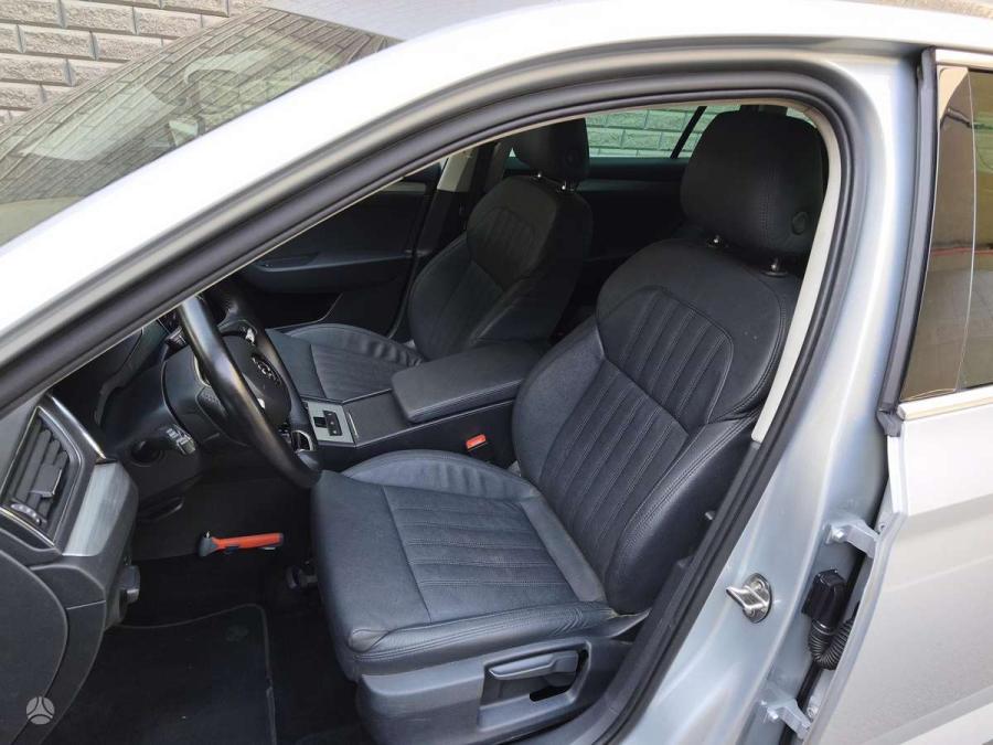 Grey Skoda SuperB 2023 in Kalvarija, with an engine capacity of 1.50 L and mileage of 127 thousand km for 18138 €, photo 13 on AUTOMOTO.COM.LV