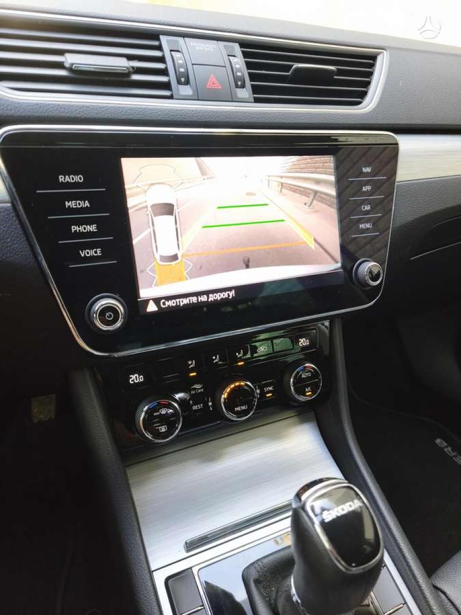 Grey Skoda SuperB 2023 in Kalvarija, with an engine capacity of 1.50 L and mileage of 127 thousand km for 18138 €, photo 18 on AUTOMOTO.COM.LV