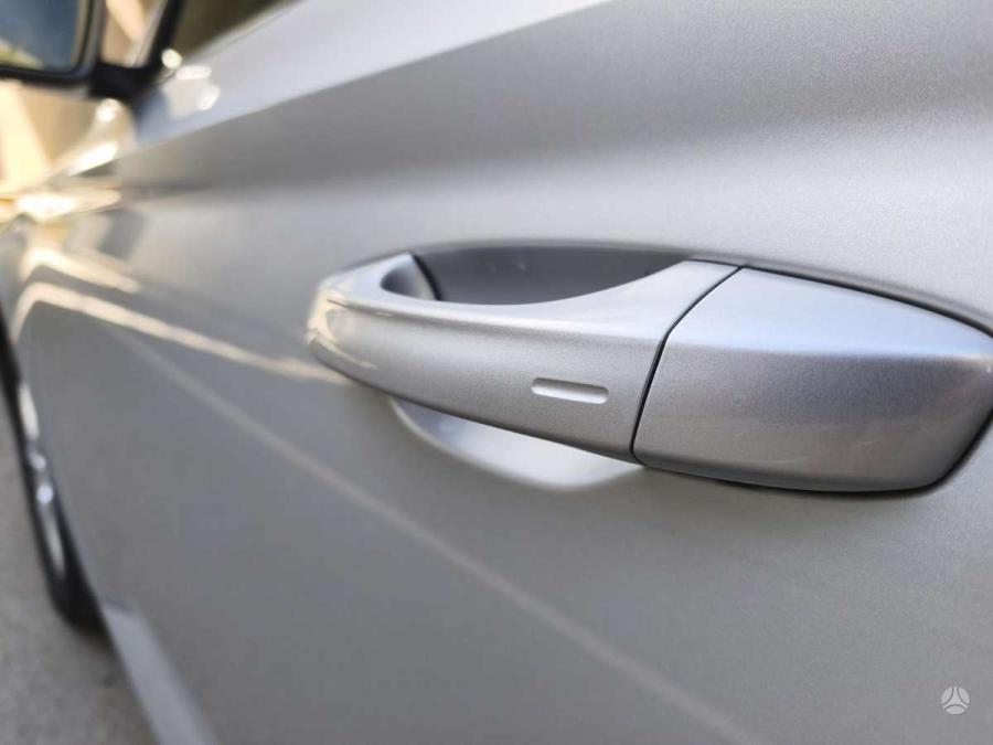 Grey Skoda SuperB 2023 in Kalvarija, with an engine capacity of 1.50 L and mileage of 127 thousand km for 18138 €, photo 21 on AUTOMOTO.COM.LV