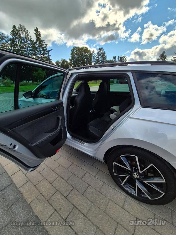 Grey Skoda SuperB 2023 in Tallinn, with an engine capacity of 2.00 L and mileage of 42 thousand km for 31900 €, photo 8 on AUTOMOTO.COM.LV