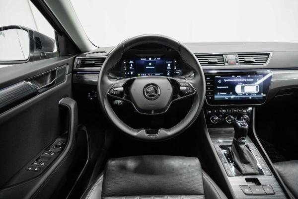 Шкода Суперб 2023 в Таллин на AUTOMOTO.COM.LV Серый Шкода Суперб 2023 в Таллин, объемом двигателя 2.00 л и пробегом 127 тыс. км за 24900 €, фото 11 на AUTOMOTO.COM.LV