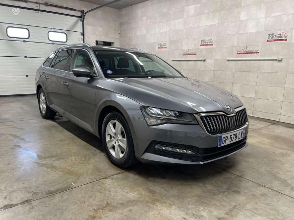 Grey Skoda SuperB 2023 in Marijampole, with an engine capacity of 1.50 L and mileage of 188 thousand km for 15004 €, photo 4 on AUTOMOTO.COM.LV