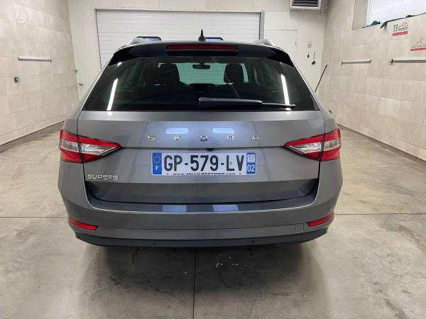 Grey Skoda SuperB 2023 in Marijampole, with an engine capacity of 1.50 L and mileage of 188 thousand km for 15004 €, photo 6 on AUTOMOTO.COM.LV