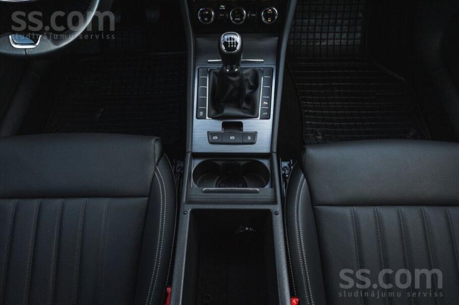 Grey Skoda SuperB 2023 in Ventspils, with an engine capacity of 2.00 L and mileage of 209 thousand km for 18350 €, photo 29 on AUTOMOTO.COM.LV