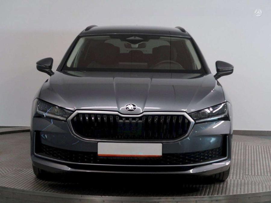 Pelēks Skoda SuperB 2024 Viļņa, ar dzinēja tilpumu 1.97 L un nobraukumu 25 tūkst. km par 38990 €, foto 2 vietnē AUTOMOTO.COM.LV