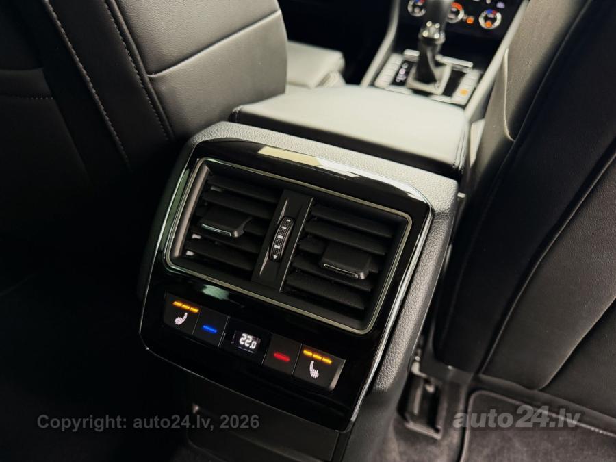 Grey Skoda SuperB 2024 in Parnu, with an engine capacity of 2.00 L and mileage of 116 thousand km for 32990 €, photo 24 on AUTOMOTO.COM.LV
