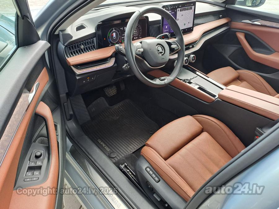 Серый Шкода Суперб 2024 в Тарту, объемом двигателя 1.50 л и пробегом 50 тыс. км за 39900 €, фото 5 на AUTOMOTO.COM.LV