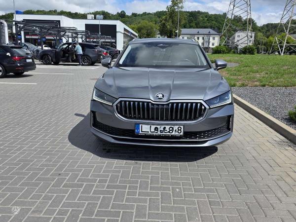 Grey Skoda SuperB 2024 in Kaunas, with an engine capacity of 1.97 L and mileage of 110 thousand km for 32500 €, photo 3 on AUTOMOTO.COM.LV