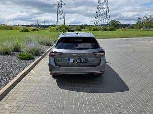 Grey Skoda SuperB 2024 in Kaunas, with an engine capacity of 1.97 L and mileage of 110 thousand km for 32500 €, photo 5 on AUTOMOTO.COM.LV