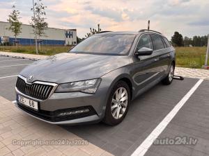 Серый Шкода Суперб 2024 в Рига, объемом двигателя 1.50 л и пробегом 38 тыс. км за 27500 €, фото  на AUTOMOTO.COM.LV