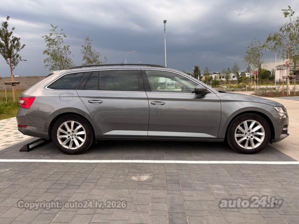 Pelēks Skoda SuperB 2024 Rīga, ar dzinēja tilpumu 1.50 L un nobraukumu 38 tūkst. km par 27500 €, foto 4 vietnē AUTOMOTO.COM.LV