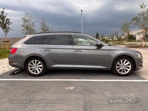 Pelēks Skoda SuperB 2024 Rīga, ar dzinēja tilpumu 1.50 L un nobraukumu 38 tūkst. km par 27500 €, foto 5 vietnē AUTOMOTO.COM.LV