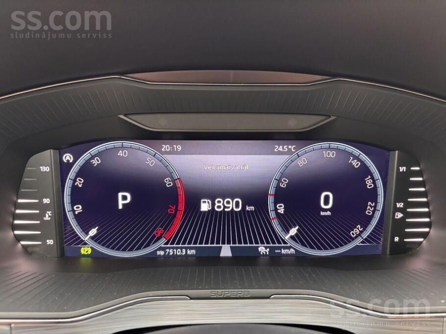 Grey Skoda SuperB 2024 in Riga, with an engine capacity of 1.50 L and mileage of 38 thousand km for 27500 €, photo 16 on AUTOMOTO.COM.LV