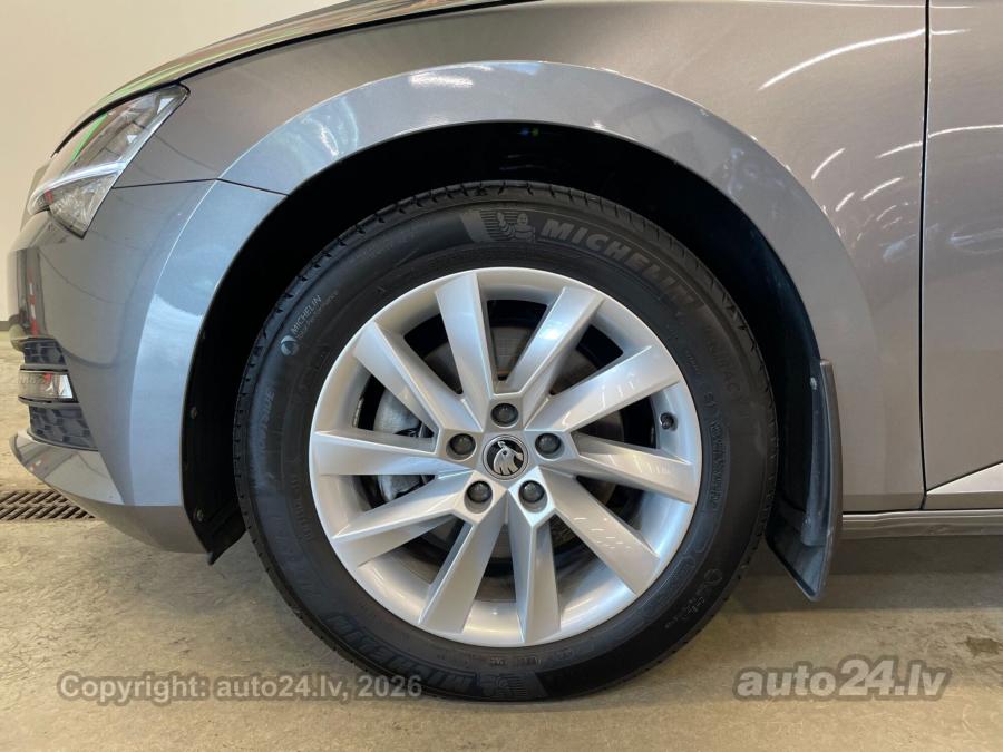 Grey Skoda SuperB 2024 in Tallinn, with an engine capacity of 1.50 L and mileage of 51 thousand km for 24990 €, photo 6 on AUTOMOTO.COM.LV