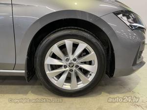 Pelēks Skoda SuperB 2024 Tallina, ar dzinēja tilpumu 1.50 L un nobraukumu 33 tūkst. km par 31990 €, foto 6 vietnē AUTOMOTO.COM.LV
