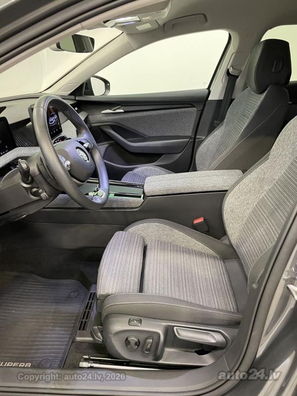 Pelēks Skoda SuperB 2024 Tallina, ar dzinēja tilpumu 1.50 L un nobraukumu 33 tūkst. km par 31990 €, foto 7 vietnē AUTOMOTO.COM.LV