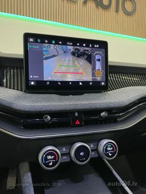 Pelēks Skoda SuperB 2024 Tallina, ar dzinēja tilpumu 1.50 L un nobraukumu 33 tūkst. km par 31990 €, foto 20 vietnē AUTOMOTO.COM.LV