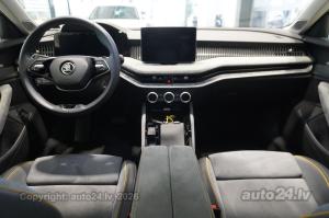 Pelēks Skoda SuperB 2025 Tallina, ar dzinēja tilpumu 1.50 L un nobraukumu 9 tūkst. km par 39900 €, foto 13 vietnē AUTOMOTO.COM.LV