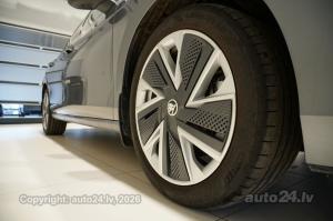Pelēks Skoda SuperB 2025 Tallina, ar dzinēja tilpumu 2.00 L un nobraukumu 13 tūkst. km par 44800 €, foto 6 vietnē AUTOMOTO.COM.LV