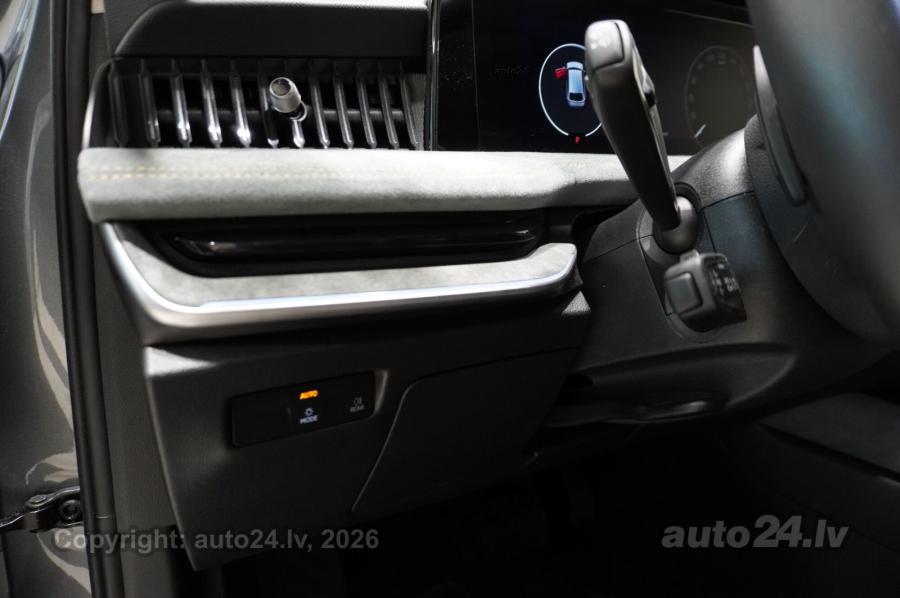 Pelēks Skoda SuperB 2025 Tallina, ar dzinēja tilpumu 2.00 L un nobraukumu 13 tūkst. km par 44800 €, foto 15 vietnē AUTOMOTO.COM.LV