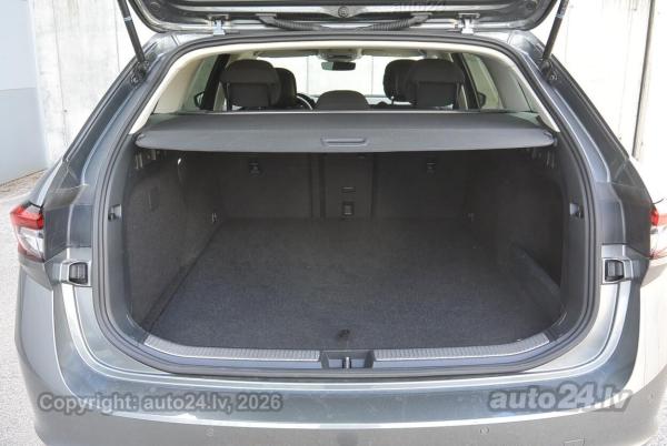 Grey Skoda SuperB 2025 in Tartu, with an engine capacity of 1.50 L and mileage of 62 thousand km for 36900 €, photo 5 on AUTOMOTO.COM.LV
