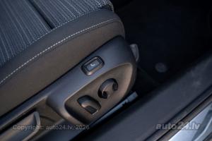 Grey Skoda SuperB 2025 in Tartu, with an engine capacity of 1.50 L and mileage of 62 thousand km for 35900 €, photo 19 on AUTOMOTO.COM.LV