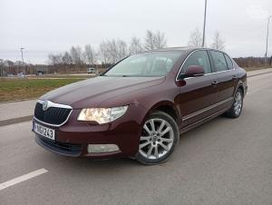 Skoda SuperB 2009 Viļņa, ar dzinēja tilpumu 1.90 L un nobraukumu 388 tūkst. km par 3950 €, foto  vietnē AUTOMOTO.COM.LV