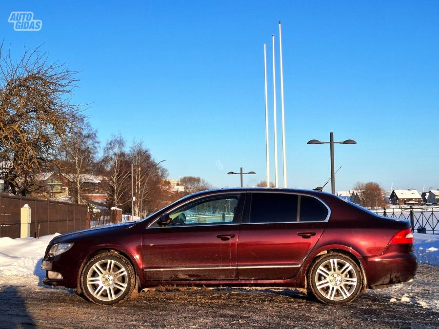 Skoda SuperB 2009 Telšiai, ar dzinēja tilpumu 2.00 L un nobraukumu 11 tūkst. km par 3850 €, foto 14 vietnē AUTOMOTO.COM.LV