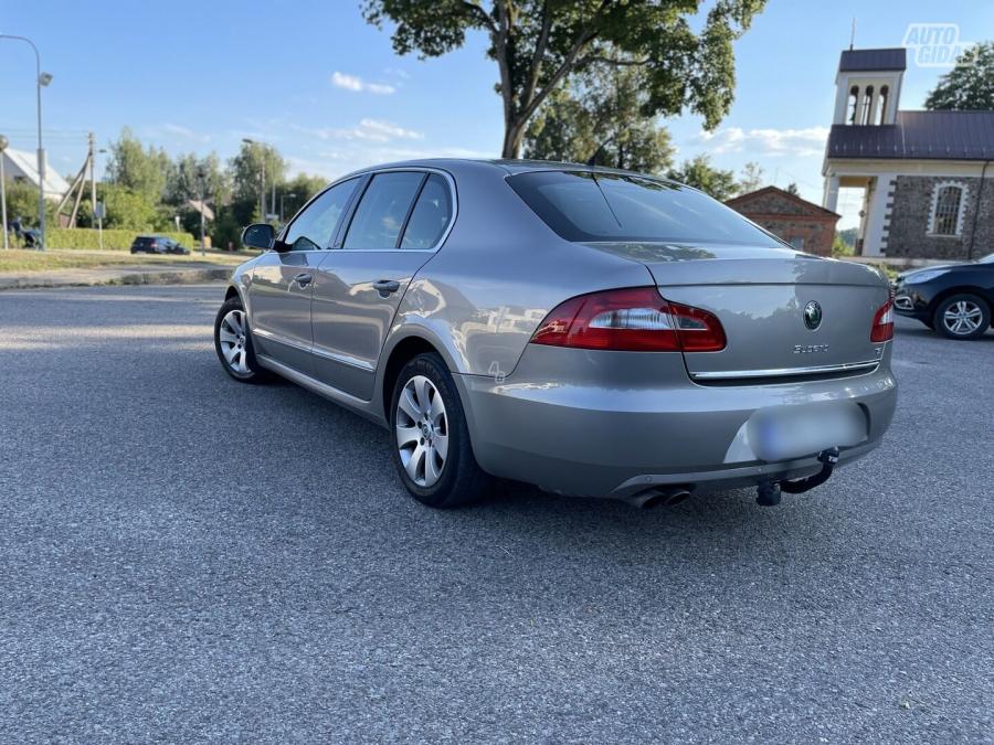 Skoda SuperB 2009 in Alytus, with an engine capacity of 1.80 L and mileage of 270 thousand km for 2650 €, photo 4 on AUTOMOTO.COM.LV