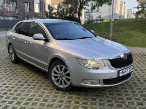 Skoda SuperB 2009 in Vilnius, with an engine capacity of 2.00 L and mileage of 294 thousand km for 3600 €, photo 3 on AUTOMOTO.COM.LV