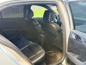 Skoda SuperB 2009 in Vilnius, with an engine capacity of 2.00 L and mileage of 294 thousand km for 3600 €, photo 11 on AUTOMOTO.COM.LV