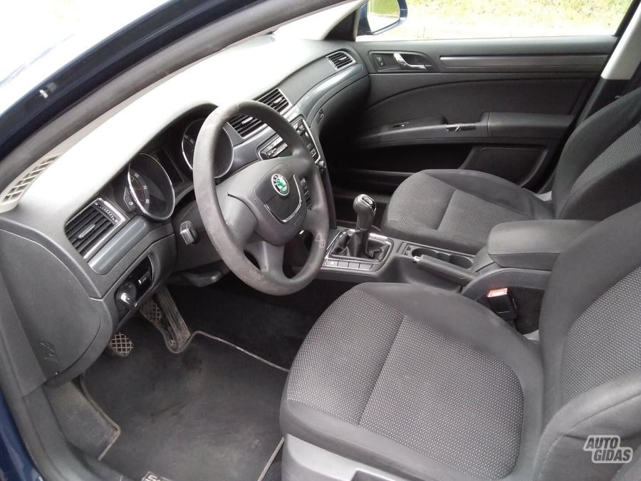 Skoda SuperB 2009 Jonava, ar dzinēja tilpumu 1.40 L un nobraukumu 330 tūkst. km par 1999 €, foto 20 vietnē AUTOMOTO.COM.LV