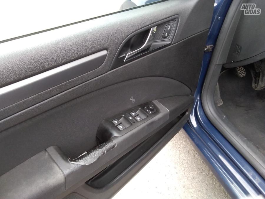 Skoda SuperB 2009 Jonava, ar dzinēja tilpumu 1.40 L un nobraukumu 330 tūkst. km par 1999 €, foto 43 vietnē AUTOMOTO.COM.LV