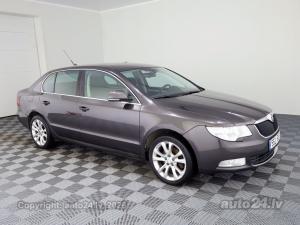Skoda SuperB 2009 in Tallinn, with an engine capacity of 2.00 L and mileage of 389 thousand km for 1999 €, photo  on AUTOMOTO.COM.LV