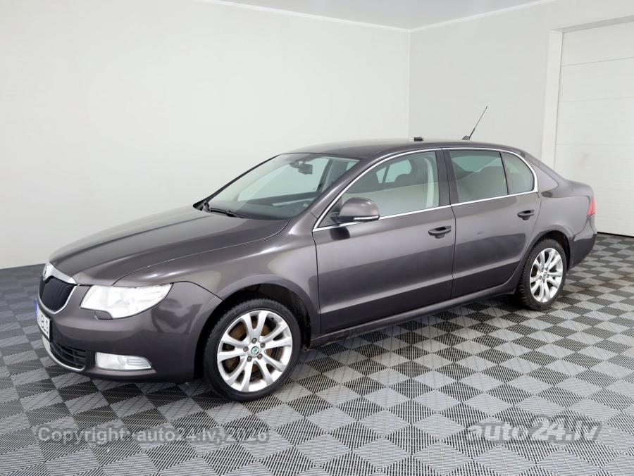 Skoda SuperB 2009 in Tallinn, with an engine capacity of 2.00 L and mileage of 389 thousand km for 1999 €, photo 3 on AUTOMOTO.COM.LV